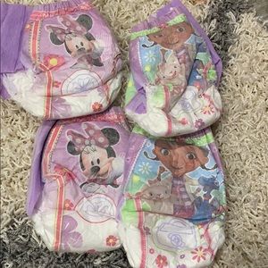 Pampers | Bottoms | 72 Pampers Easy Ups Pulls Up 3t4t Minnie Mouse ...